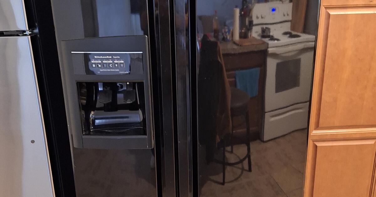 KitchenAid Superba Refrigerator for $200 in Fort Worth, TX | For Sale ...