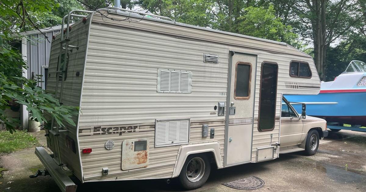 1986 Toyota Escaper for $10000 in Muskegon, MI | For Sale & Free — Nextdoor