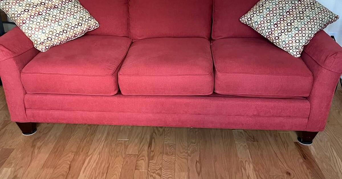 Basset brand queen sofabed & storage ottoman. for $100 in Southport, NC ...