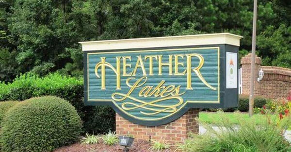 Garage/ Purge Sale In Heather Lakes At 2512 St. Andrew's Dr. on Oct. 7 ...