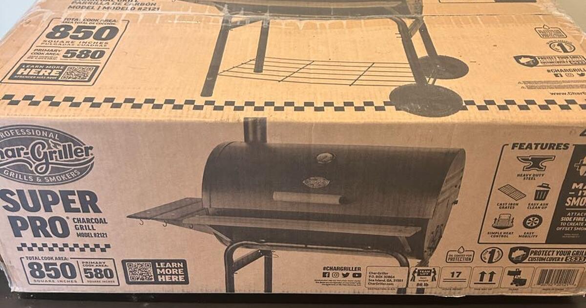 Char Griller Super Pro for $100 in Louisville, KY | For Sale & Free ...
