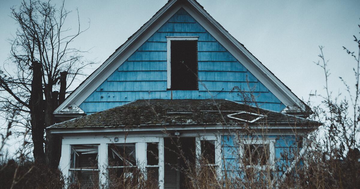 GOT A VACANT, DISTRESSED, ABANDONED HOUSE IN YOUR NEIGHBORHOOD? in ...