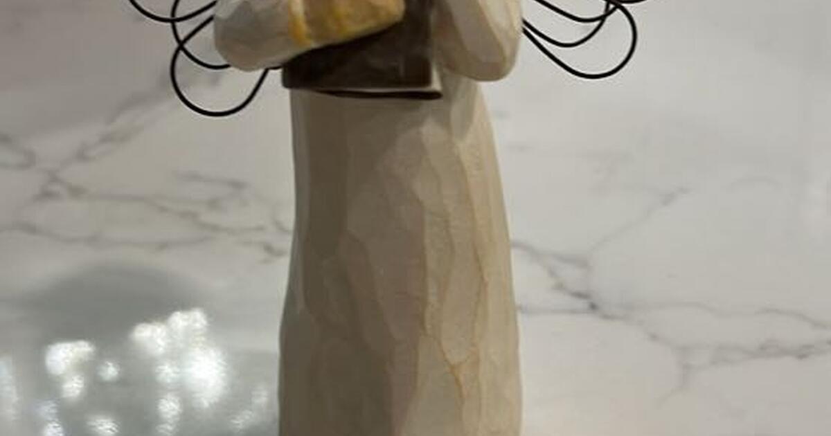 Willow Tree Figurine for $10 in Hot Springs Village, AR | For Sale ...