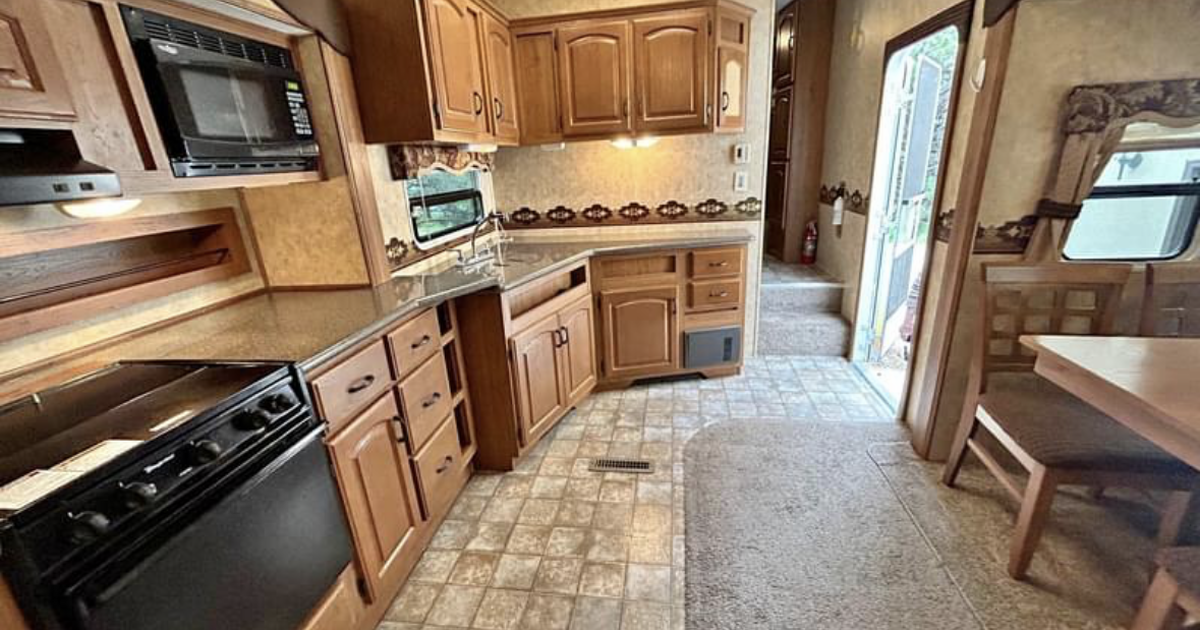 2011 Cruiser RV Patriot 305SK for $20500 in Monument, CO | For Sale ...