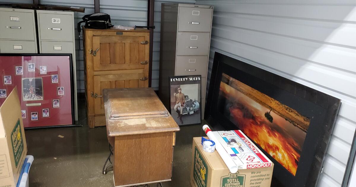 Storage Locker Sale Georgetown TX in Georgetown, TX | Finds — Nextdoor