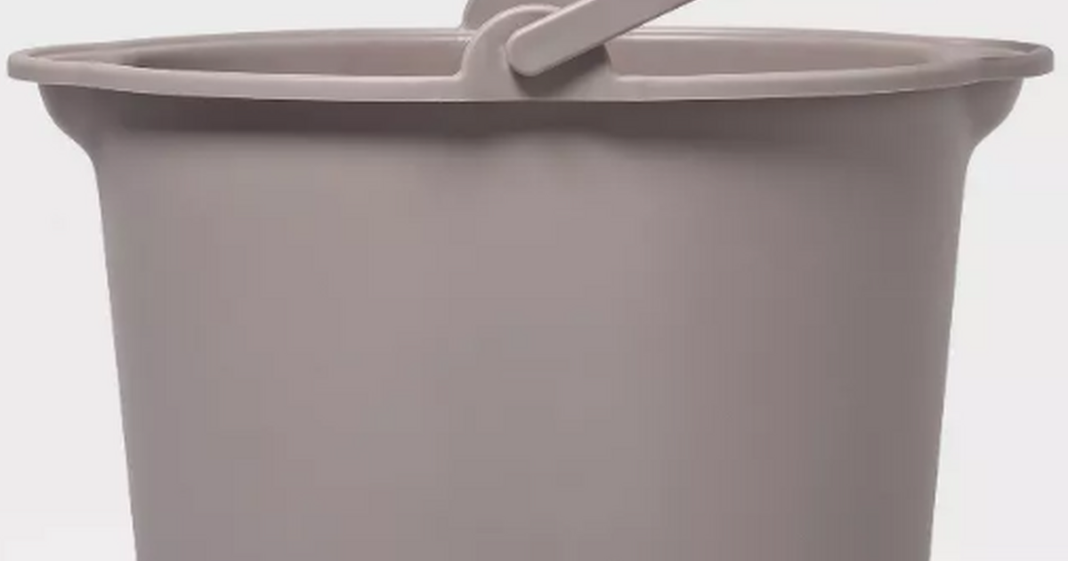 Brand new Target 11-quart bucket for $1 in Davis, CA | For Sale & Free ...