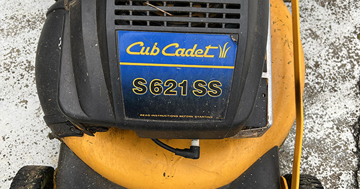 PENDING Cub Cadet S621 SS Lawn Mower for $25 in Loudon, TN | For Sale ...