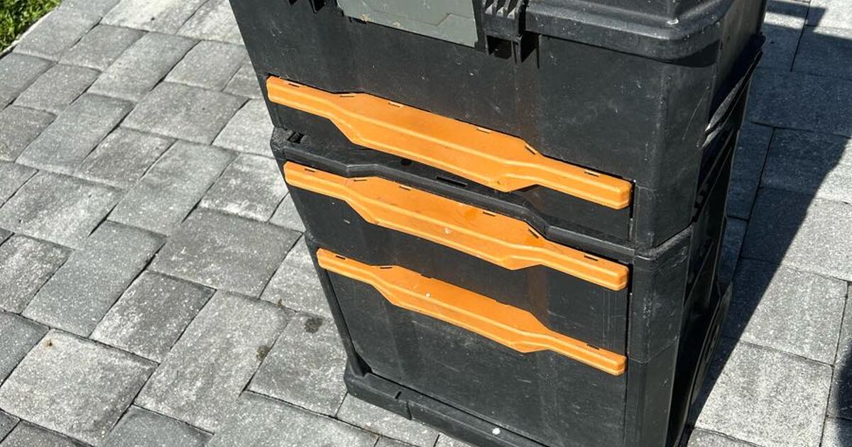 Rolling Tool Box for $30 in Venice, FL | For Sale & Free — Nextdoor