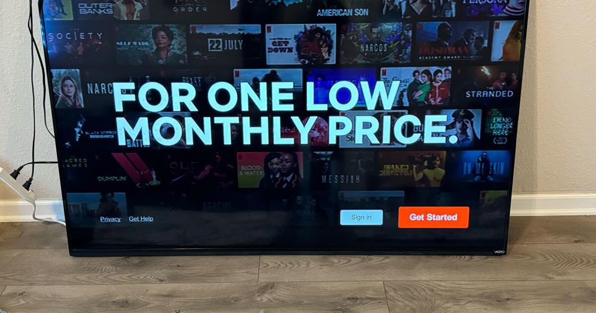 70” smart tv for $250 in Kansas City, MO | For Sale & Free — Nextdoor