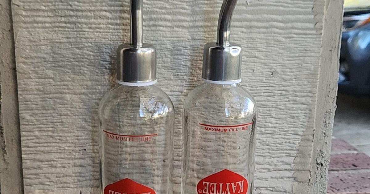 FREE FCFS NO HOLDS small Pet Water Bottles for Free in San Antonio, TX ...