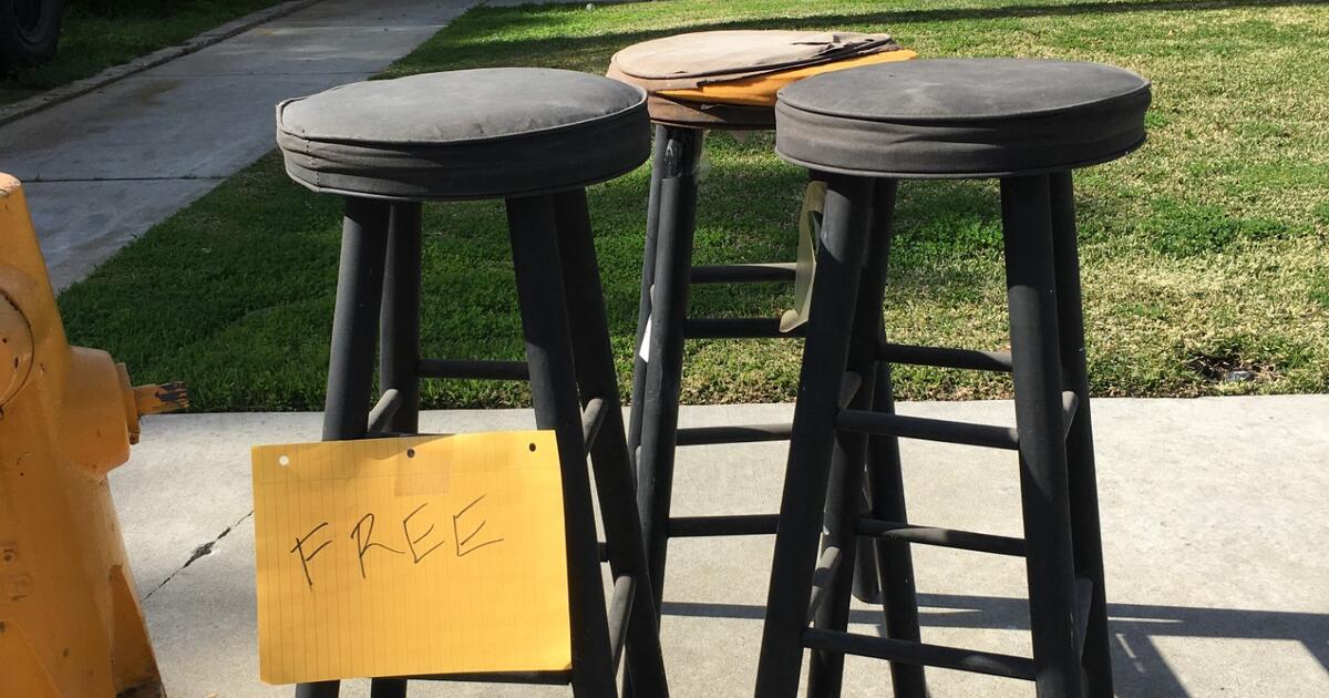 FREE Three Black Bar Stools for Free in Huntington Beach, CA | For Sale ...