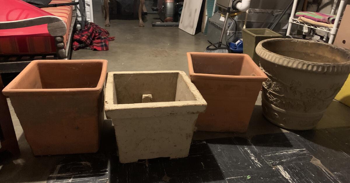 4 FREE LARGE POTS for Free in Portland, OR | For Sale & Free — Nextdoor