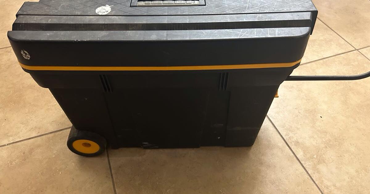 ZAG rolling tool box for $25 in Palm Coast, FL | For Sale & Free — Nextdoor