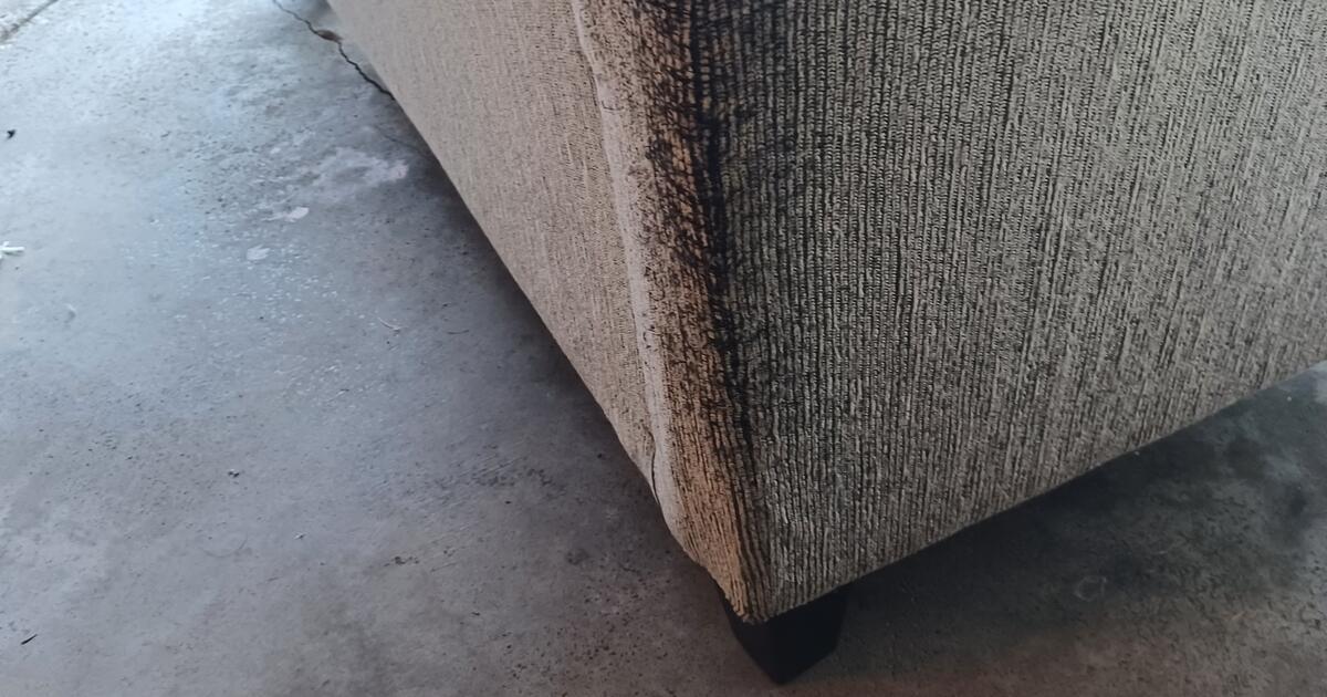 Beige LoveSeat Sofa for Free in Hilliard, OH | For Sale & Free — Nextdoor