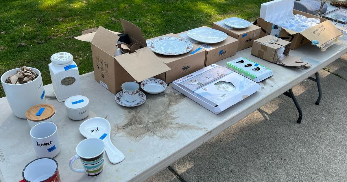 Bunch of free stuff leftover from garage sale for Free in Orchard Park ...