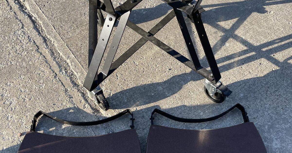 Large Big Green EGG Nest & Composite 2 Slat EGG Mates for $75 in Carmel ...