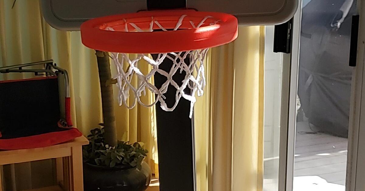 Children Basketball Hoop with Height Adjustable from 4-6 feet for $25 ...