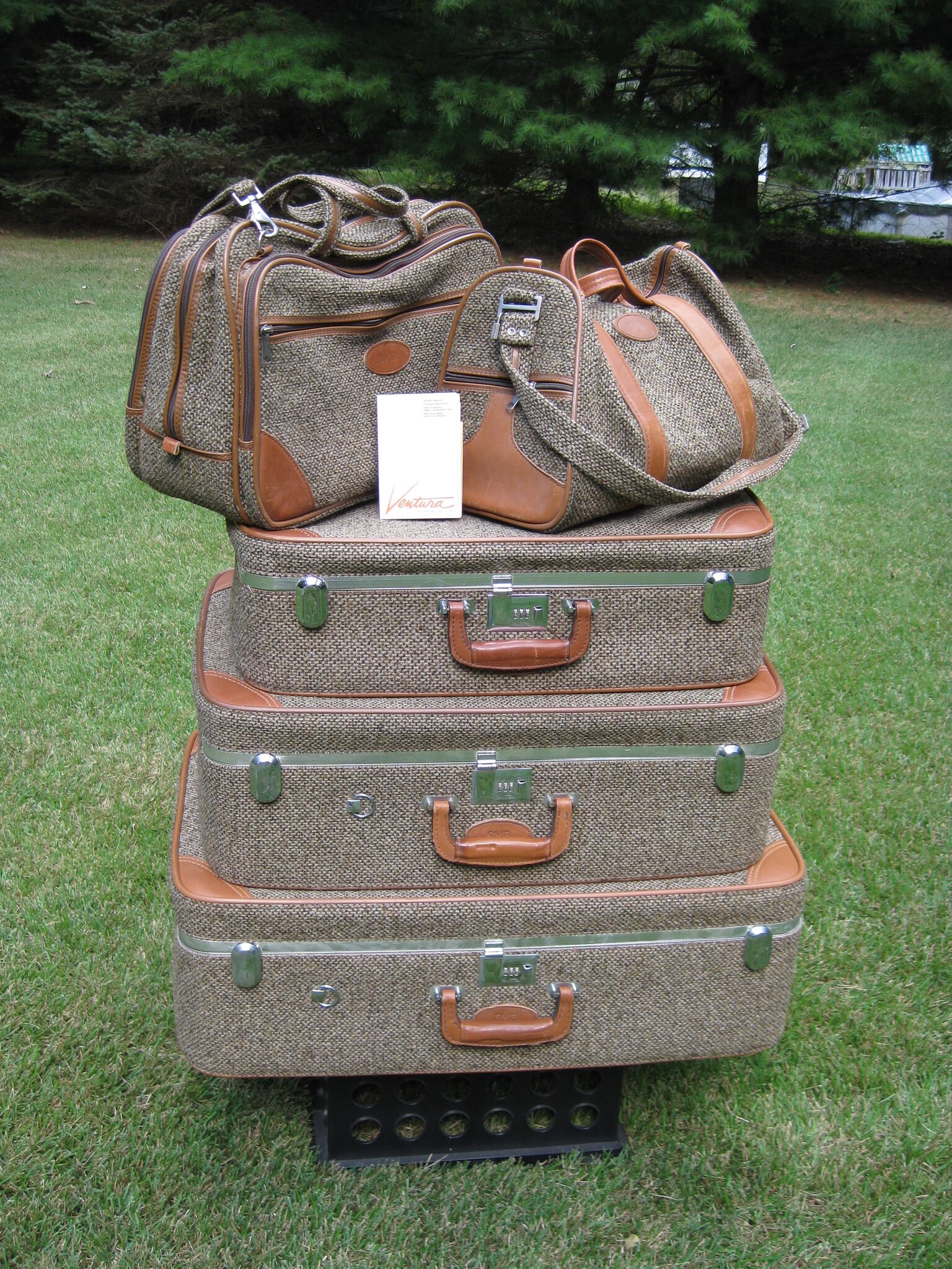 Vintage Ventura 5 Piece Tweed Luggage Set for $50 in Red Bank, NJ | For ...