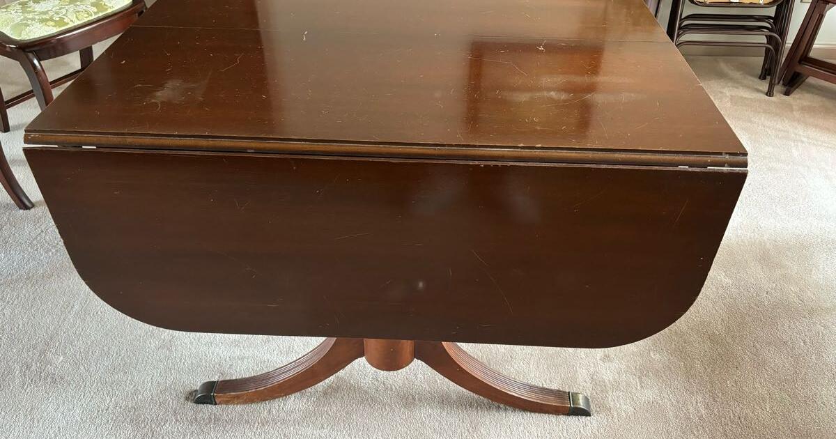 Duncan Phyfe Table and Buffet for $100 in Springfield, OH | For Sale ...