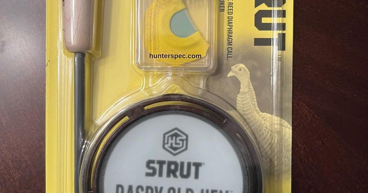 Strut Raspy Old Hen Turkey Call for $8 in Chesterfield, MO | For Sale ...