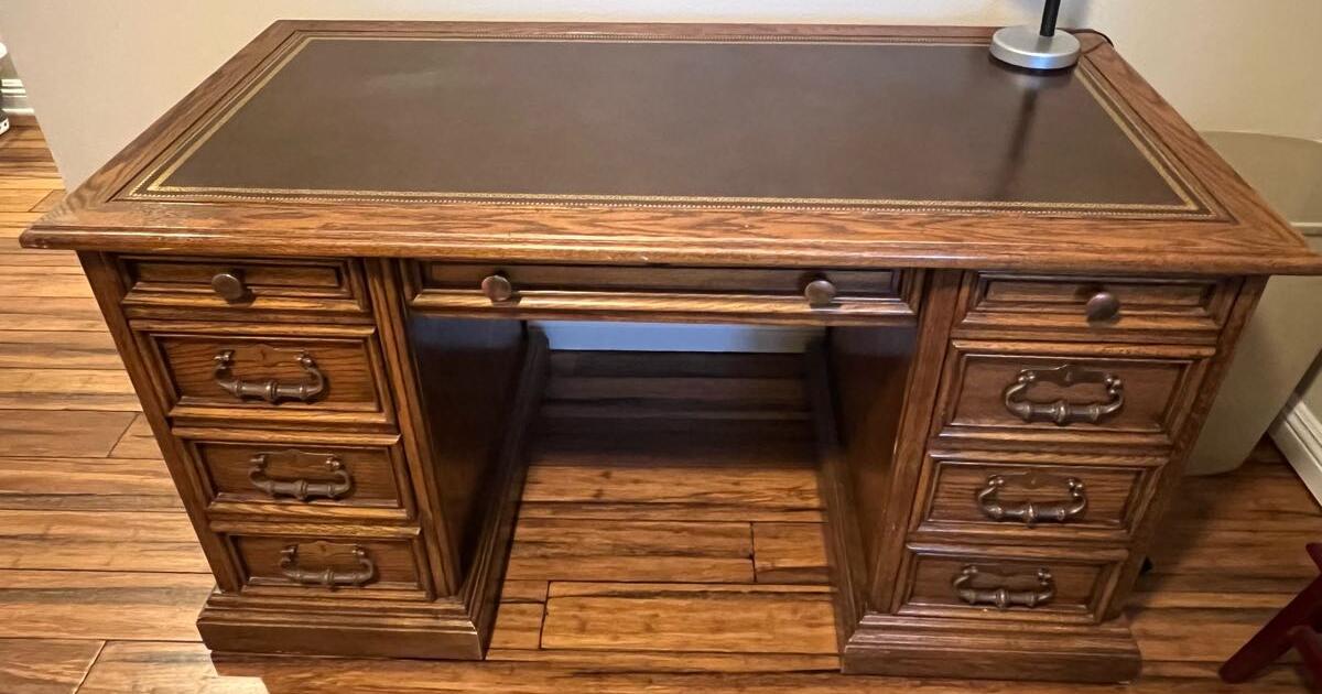 Oak desk for $100 in Bermuda Dunes, CA | For Sale & Free — Nextdoor