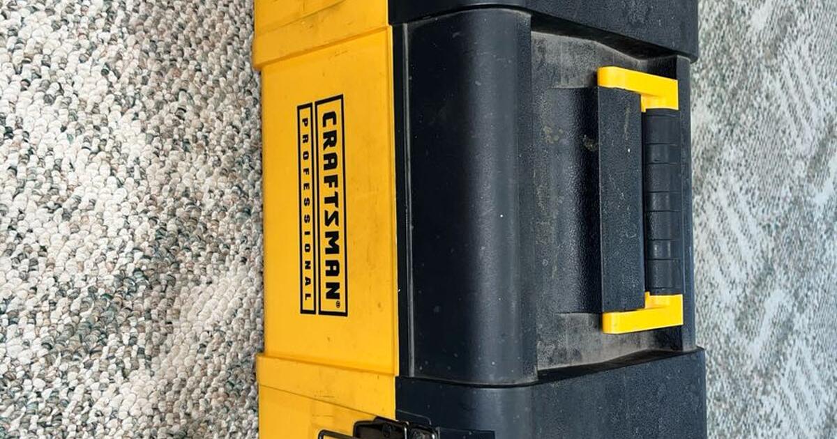Craftsman Professional tool box 26” with tray for $45 in Edina, MN ...