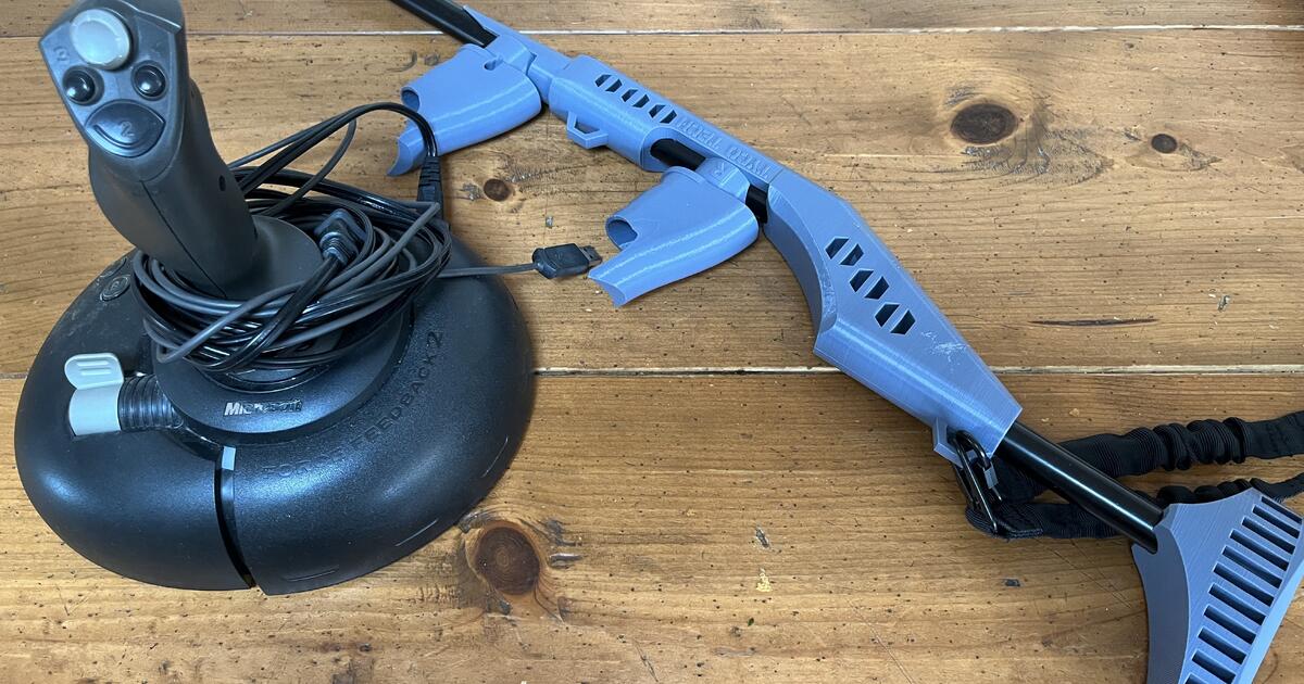 MS Sidewinder Force Feedback 2 and Oculus Quest 2 rifle holder gunstock ...