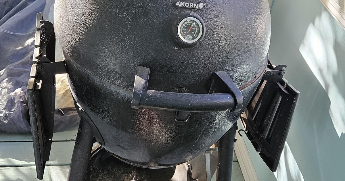 Free Acorn Grill for Free in Apex, NC | For Sale & Free — Nextdoor