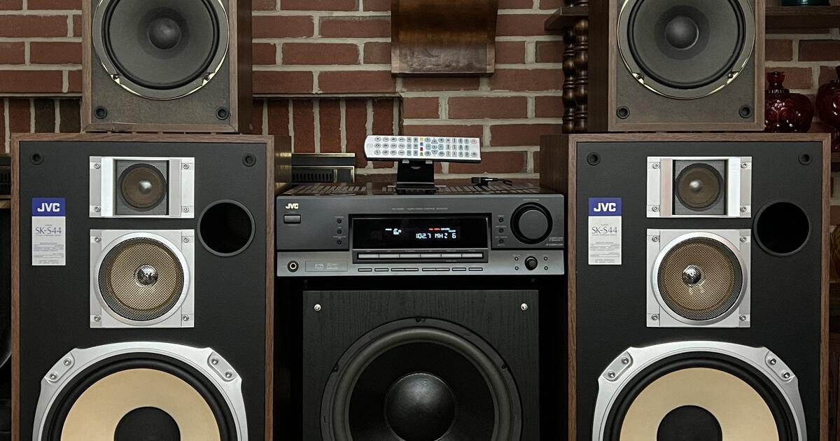 JVC Stereo System - Receiver + BT, Four Nice JVC Speakers, & 200-Watt ...