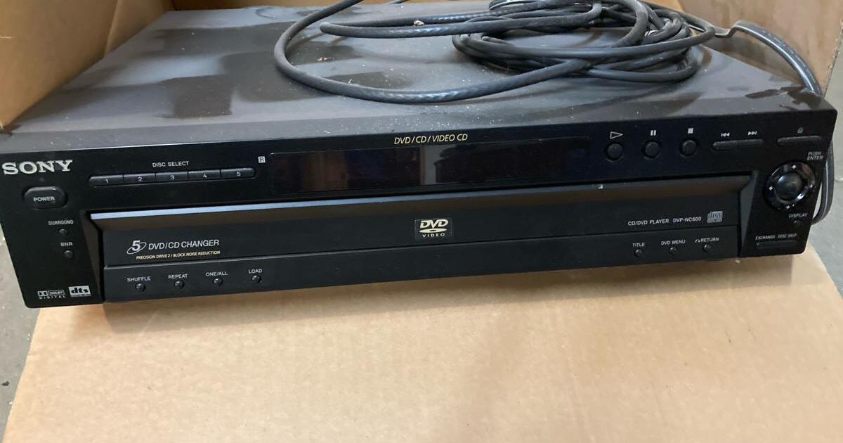 Sony DVD carousel for Free in Bainbridge Island, WA | For Sale & Free ...