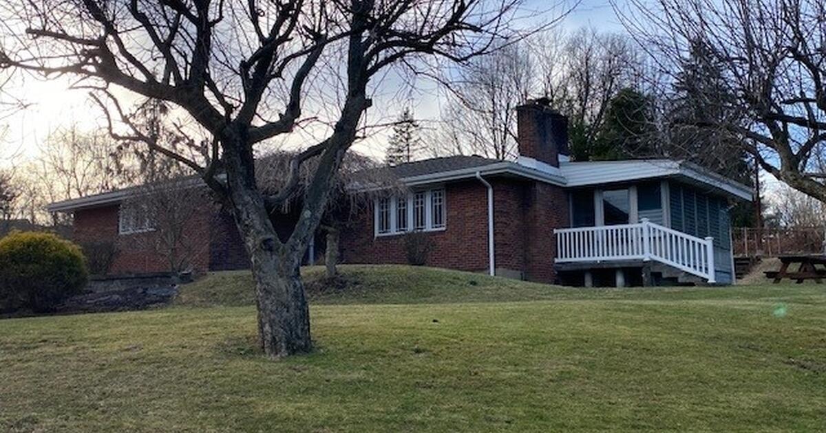 7875 Saltsburg Road Secluded Setting for $325000 in Pittsburgh, PA ...