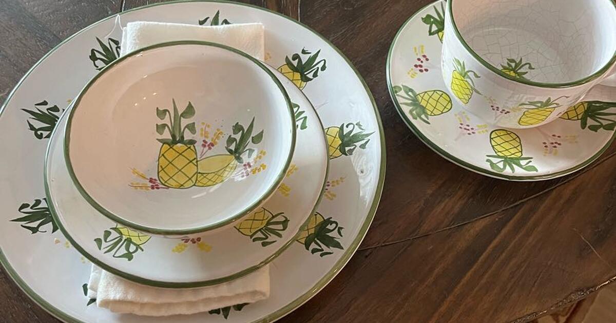Ivy Shore VINTAGE (and very expensive) Pineapple Pattern Design ...