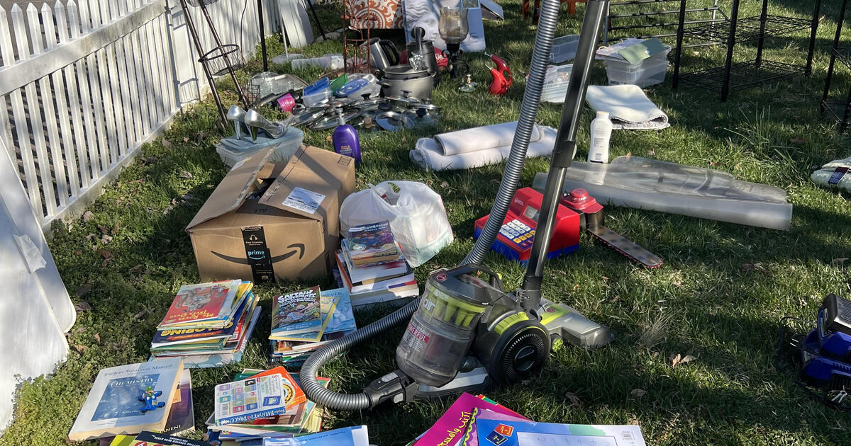 Curb Alert Free Household Items and furniture Friday 3/22 only for Free ...