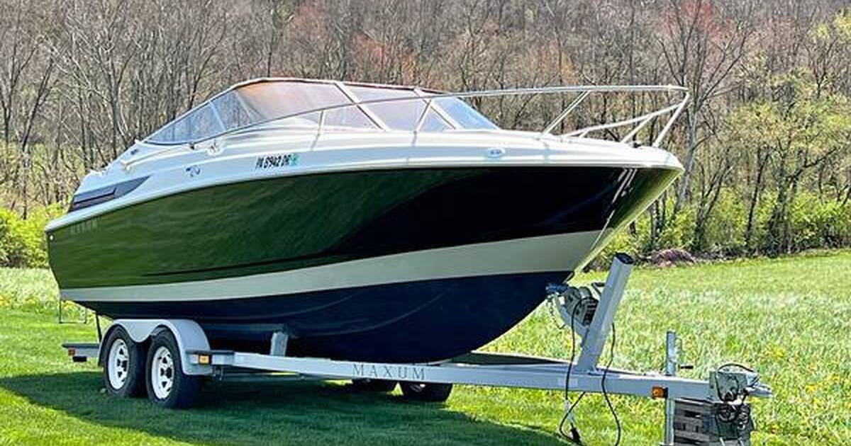 1996 Maxum Marine 2300/SC cuddy cabin Boat AND trailer for $15000 in ...