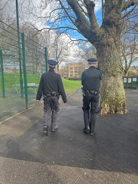 Your local ward officer teamed with @MPSAWQueensPark to conduct patrols ...