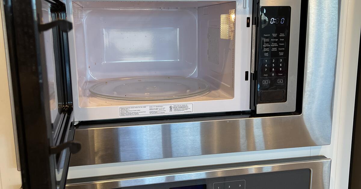 Microwave for $60 in El Dorado Hills, CA | For Sale & Free — Nextdoor