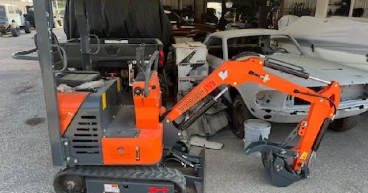 AGT 1 ton Mini & Small Excavator KOOP Gasoline Engine | AGT-L12 for ...