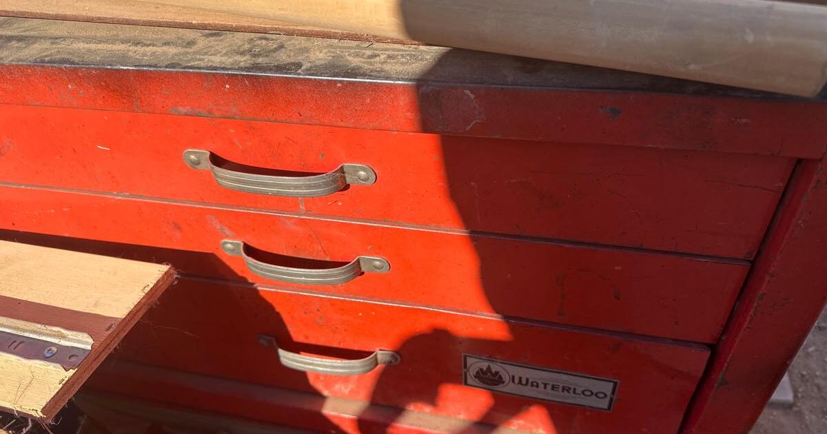 Waterloo Red Tool Chest for Free in Phoenix, AZ | For Sale & Free ...