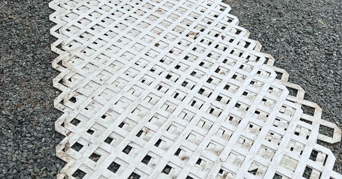 sheets of garden trellis (plastic) for Free in Castro Valley, CA | For ...