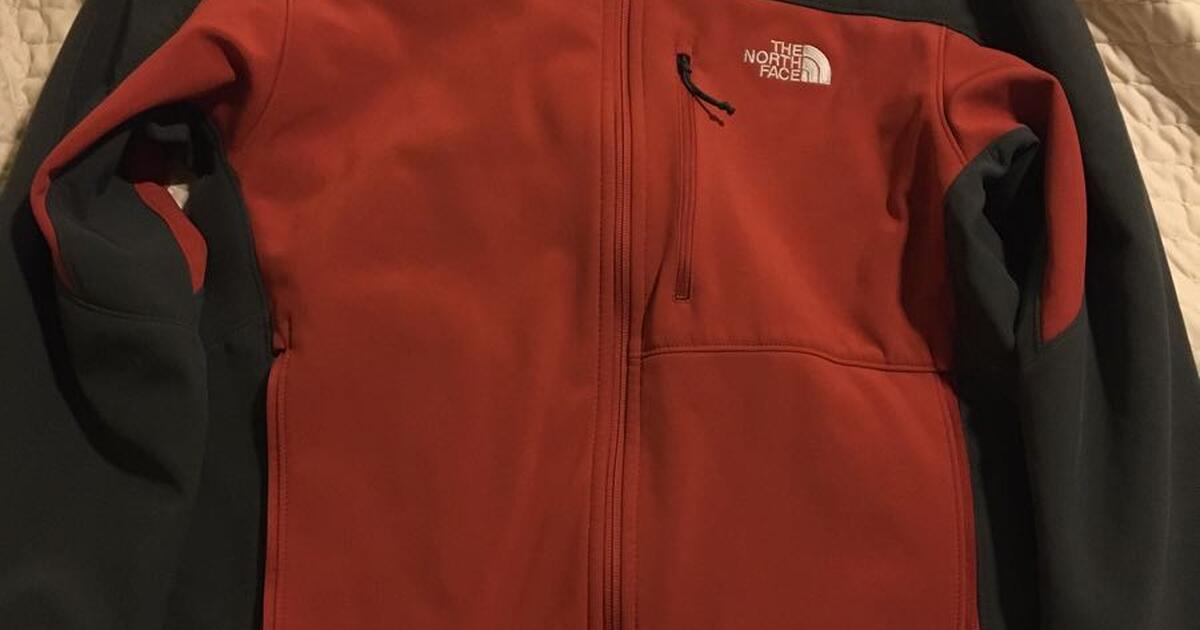 Mens North Face size medium jacket for $30 in Dripping Springs, TX ...