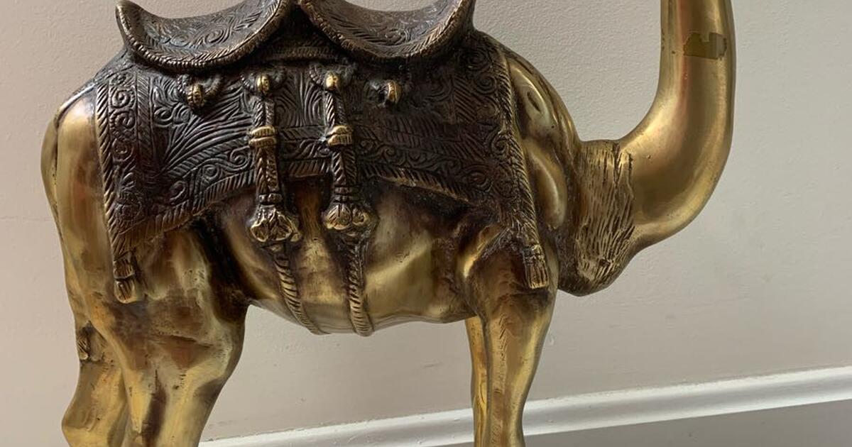 Vintage Extra Large (18x18x6”) And Heavy (almost 20 Lbs) Solid Brass ...