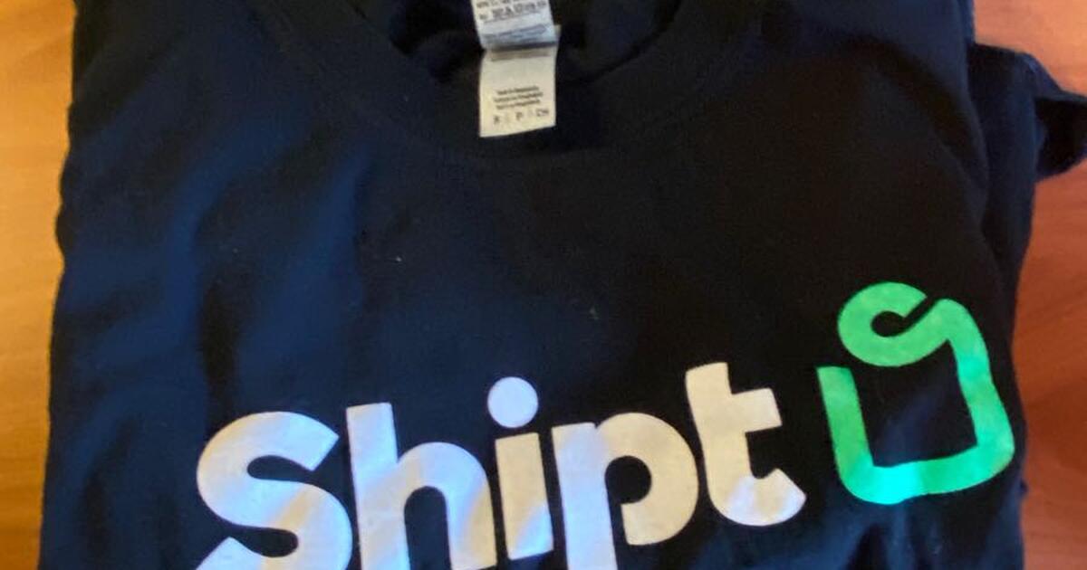Shipt Shopper T-Shirt (S) for Free in Woodbury, MN | For Sale & Free ...