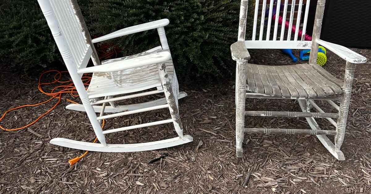 Pair of Cracker Barrel Rocking Chairs for $40 in Bailey, NC | For Sale ...
