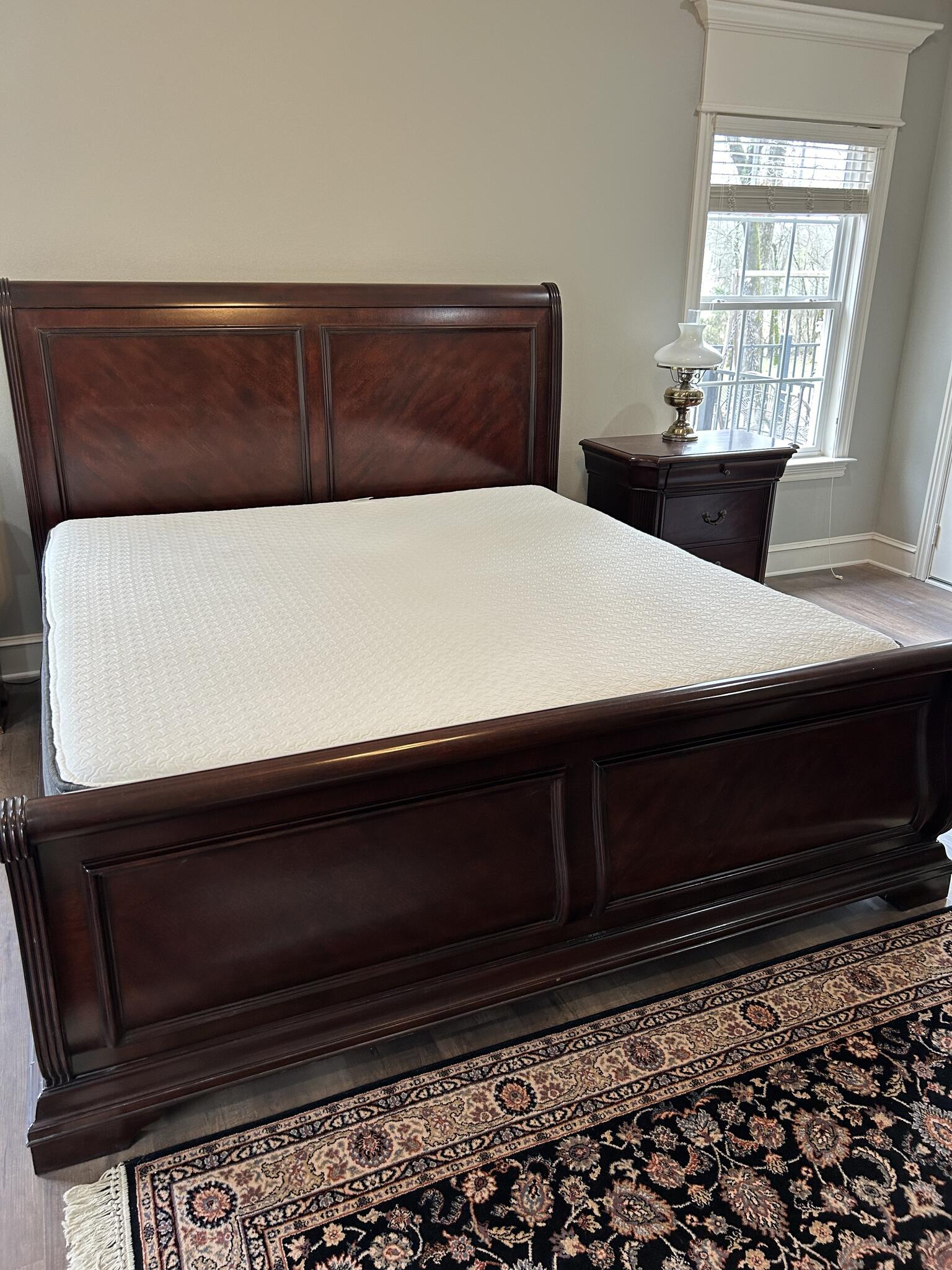 Broyhill Elm Street Mattress