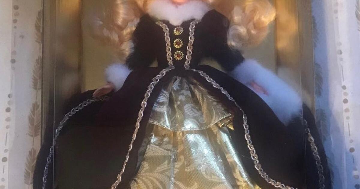 1996 Barbie Happy Holidays, Winter Wonderland for $15 in Hamilton, NY ...