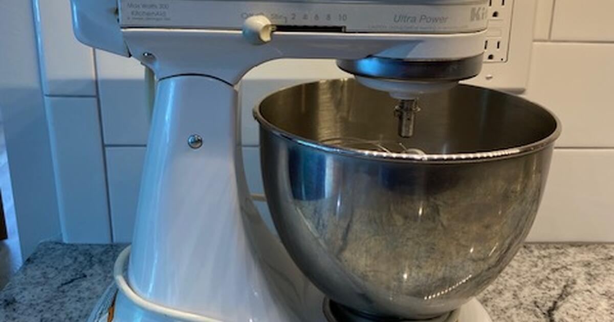 KitchenAid KSM90 300W Ultra Power Stand Tilt Head Mixer W/bowl, 3 ...