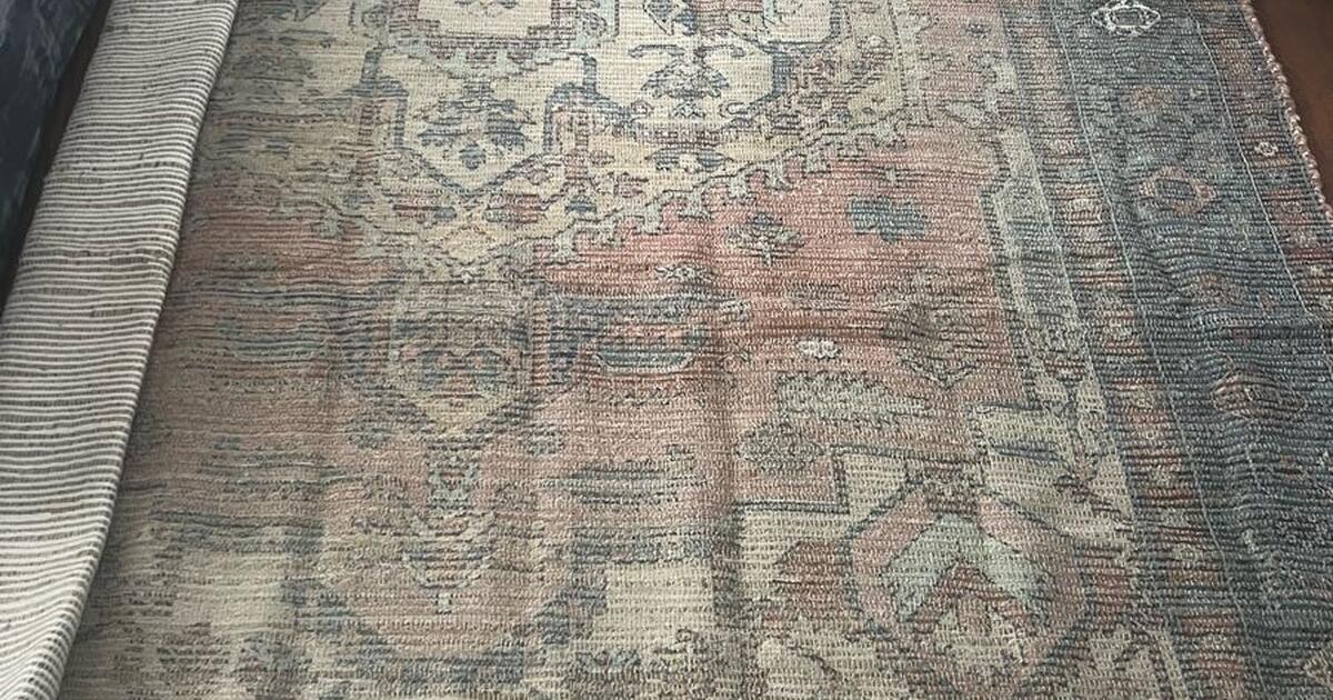 Large Rug - 13’ x 10’ for $30 in Baton Rouge, LA | For Sale & Free ...