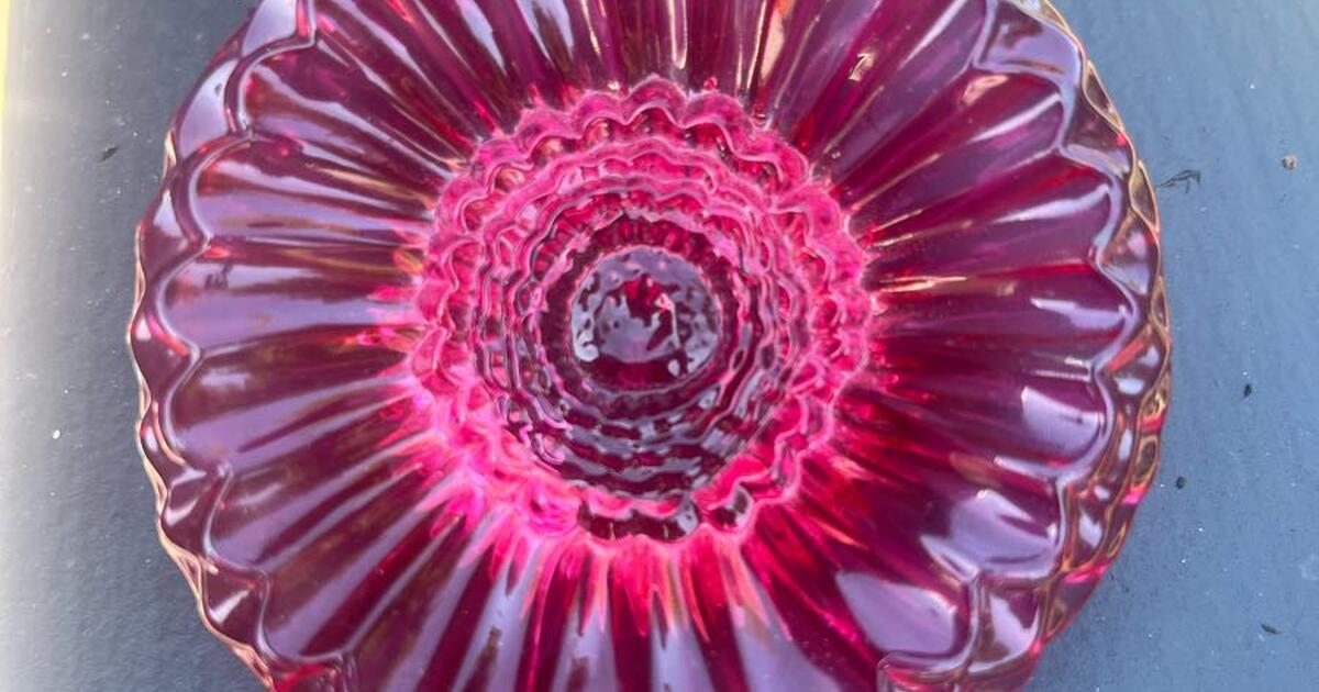 Waterford Crystal Pink Gerber Daisy Paperweight for $45 in Port Ludlow ...