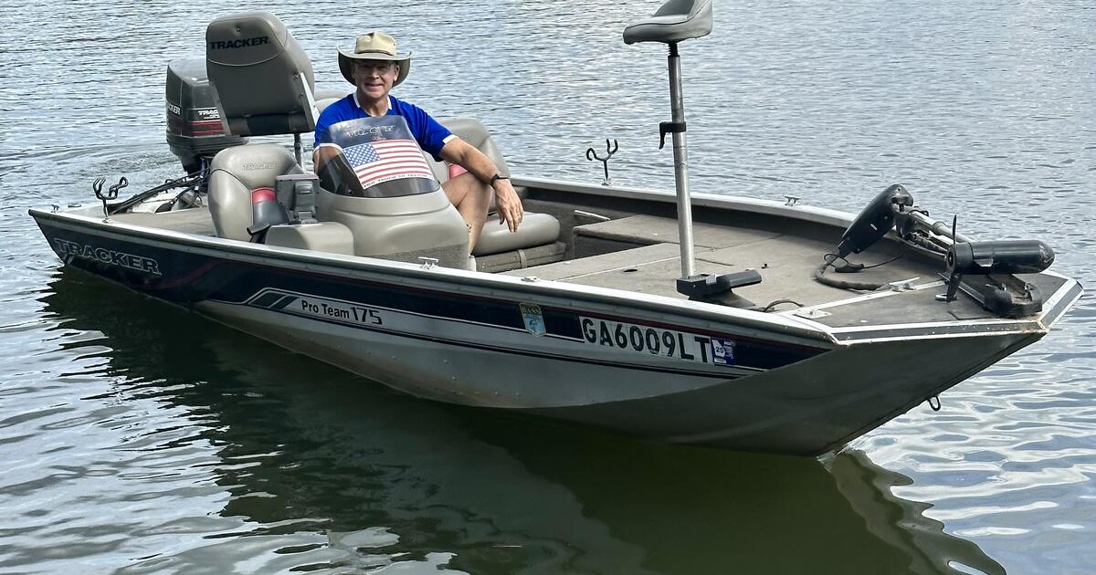 Fishing Boat: 1998 Bass Tracker Pro Team 175 for $3200 in White Plains ...