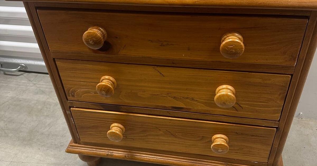 1960s Americana Ethan Allen 3-Drawer Pine Chest for $100 in Ruskin, FL ...